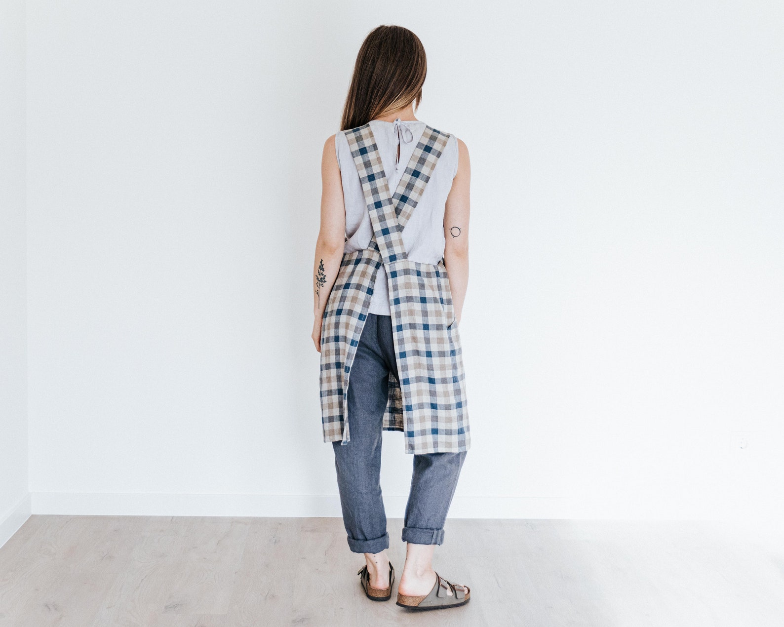Crossed Back Woman's Linen Japanese Apron / Elegant Pinafore ...
