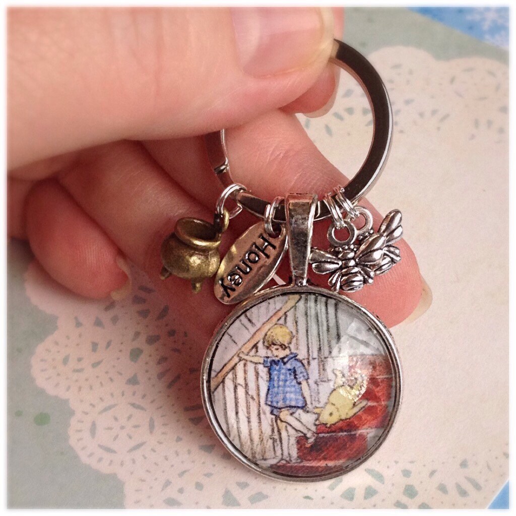 Classic Pooh Keyring Winnie The Pooh | Etsy