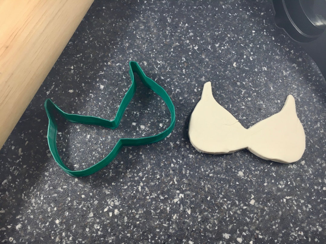 Bra Shaped Cutter – Fun Shape for Bachelorette Parties, Crafts, and ...
