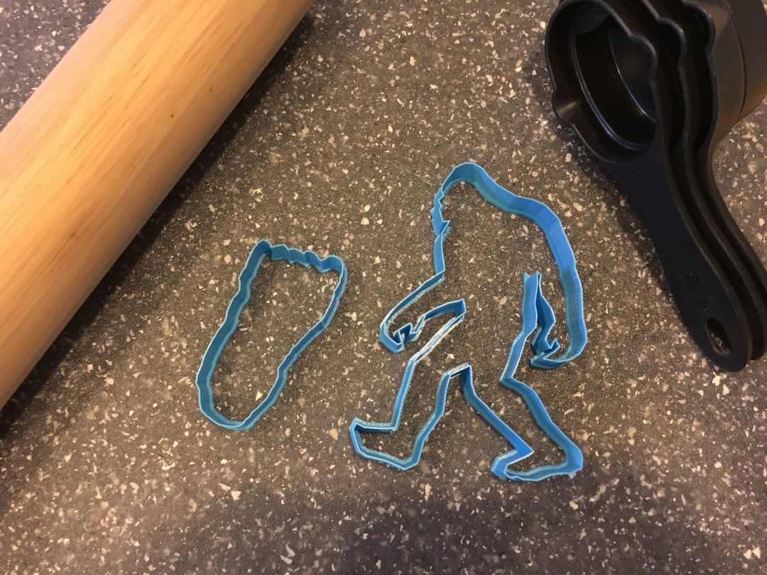 Bigfoot and Footprint Cookie Cutter Set – Fun Design for Baking, Crafts ...