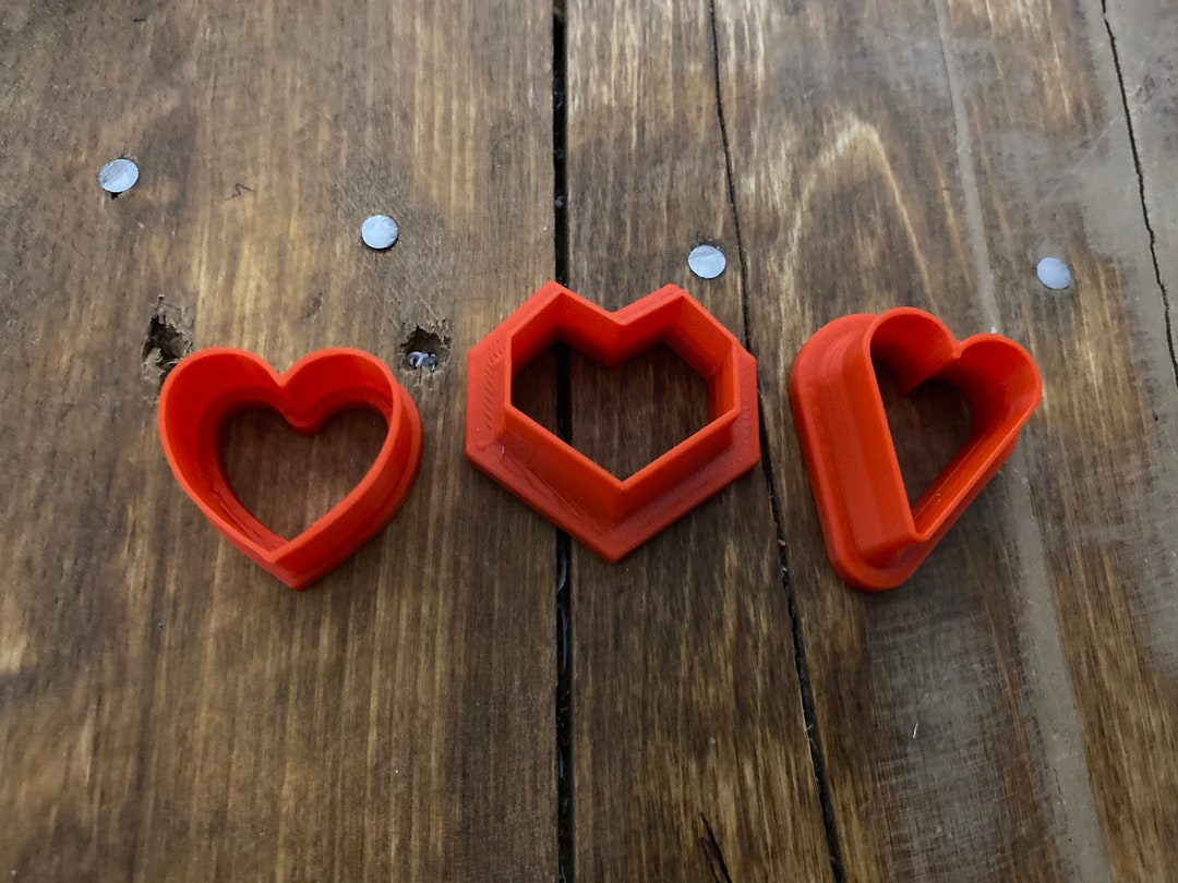 Heart Shapes Cutter Set - Various Sizes for Romantic & Creative Baking ...