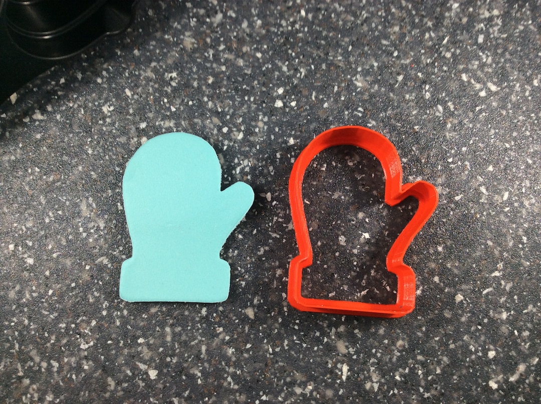 Mitten Cookie Cutter – Perfect for Winter, Holiday Baking, and Craft ...