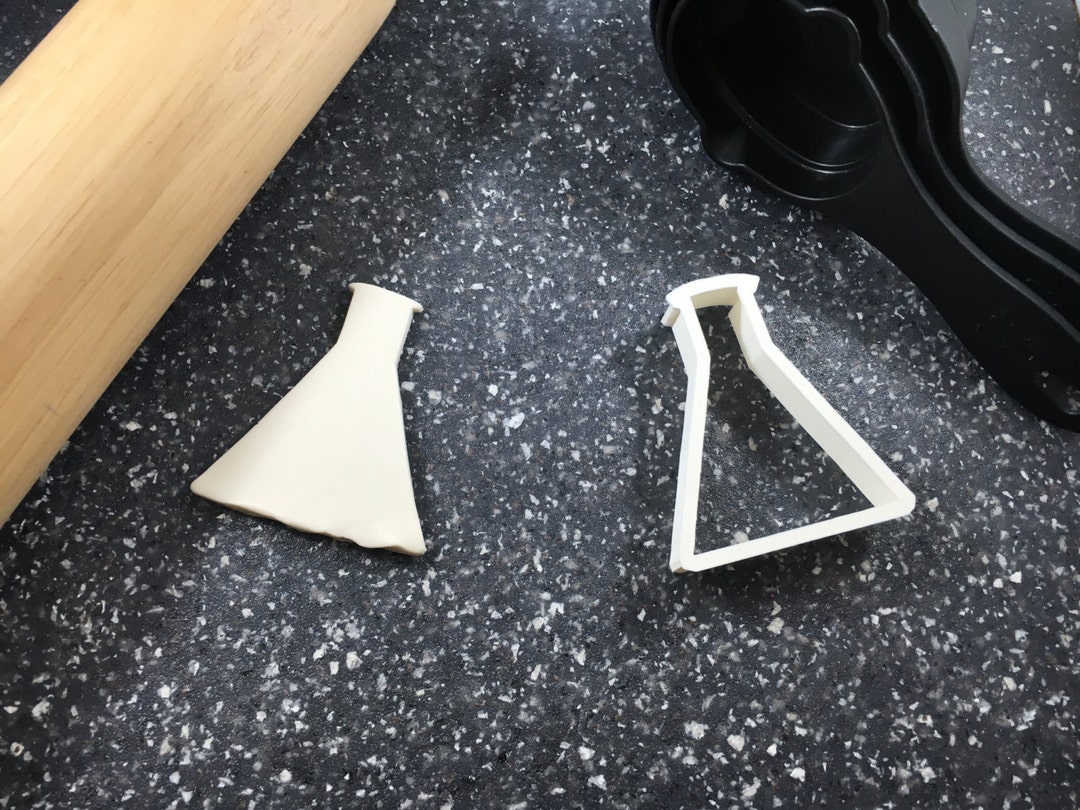 Erlenmeyer Flask Cookie Cutter - Science-themed Baking Tool for ...
