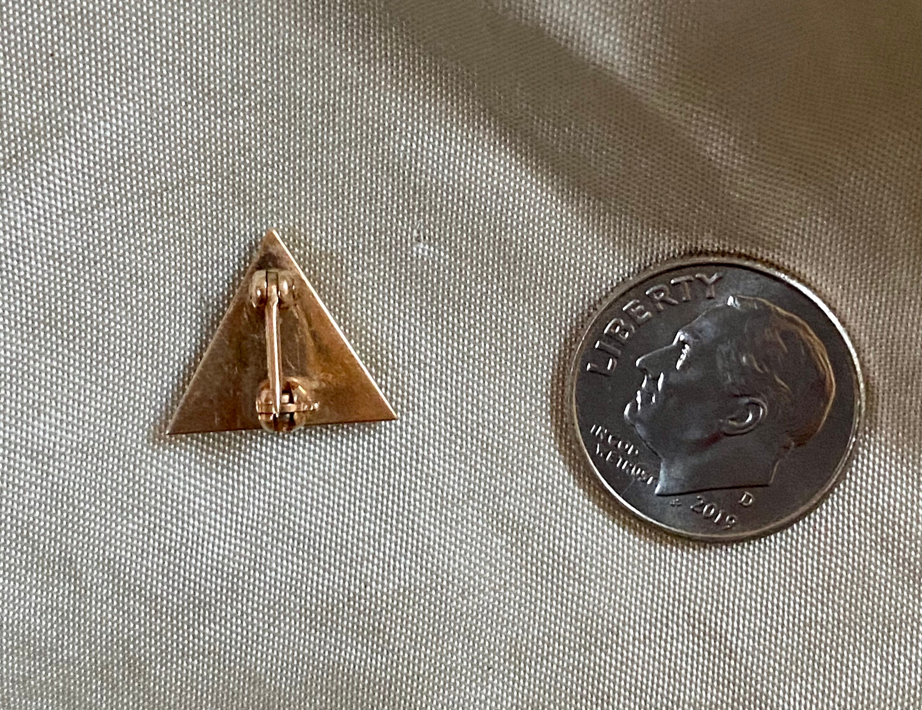 Vintage 1950s Delta Alpha Delta Pin Triangle Yellow Gold Black Enamel ...