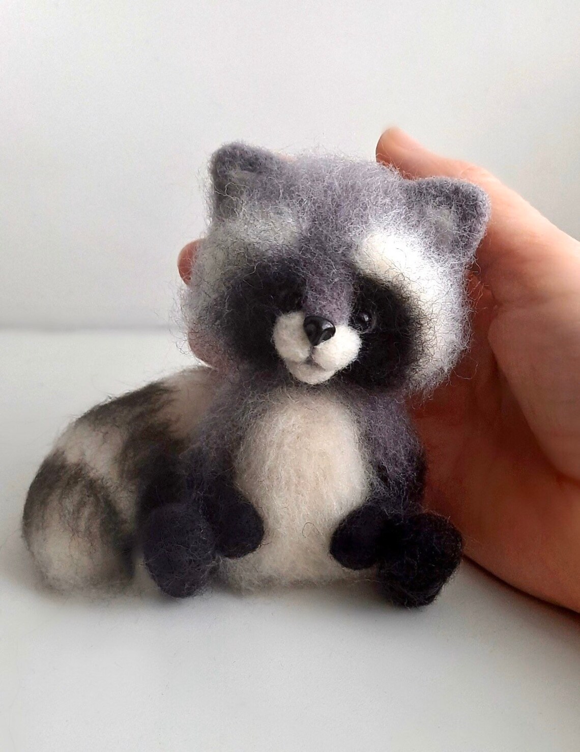 Felted raccoon Needle felted animal Wool felt raccoon Animal | Etsy