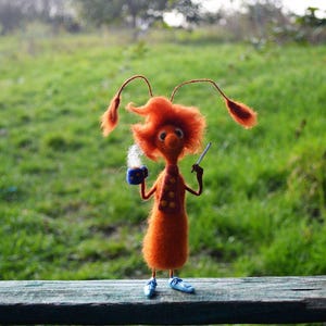 Needle Felted Smoky Cockroach, Сute Cockroach Figurine, Fairy Cockroach ...