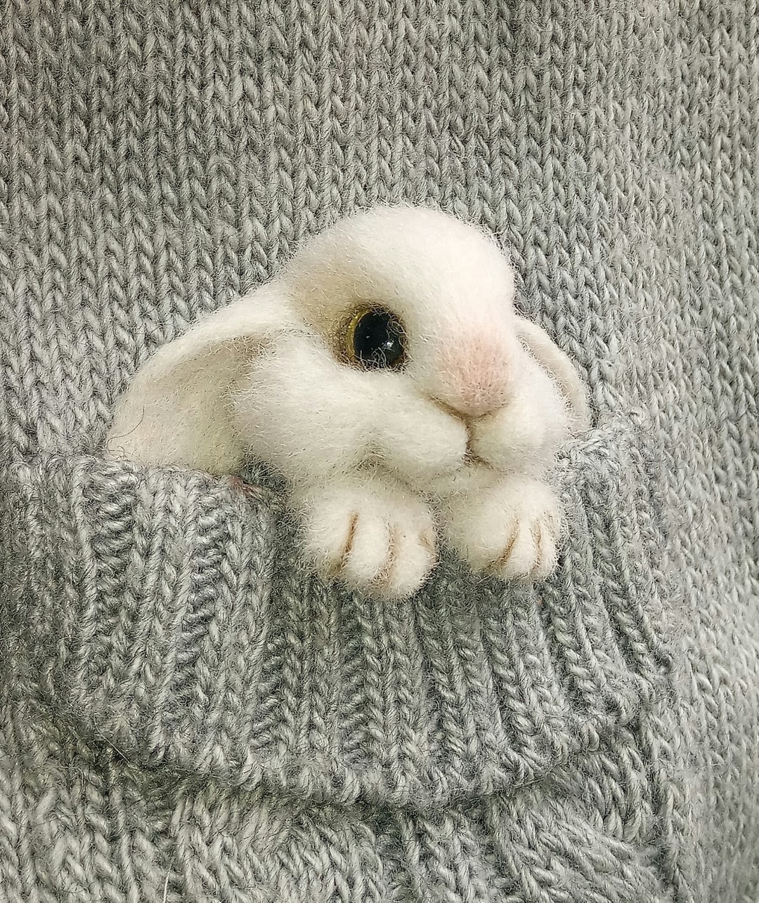 Needle Felted Bunny Brooch: Handmade Merino Wool Animal Pin - Etsy UK