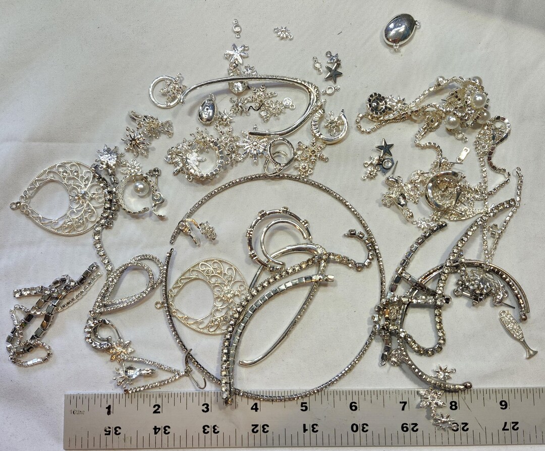 Random Trinket Lots, Multiple Sets, Pendants, Pearls, Gems, Bits and ...