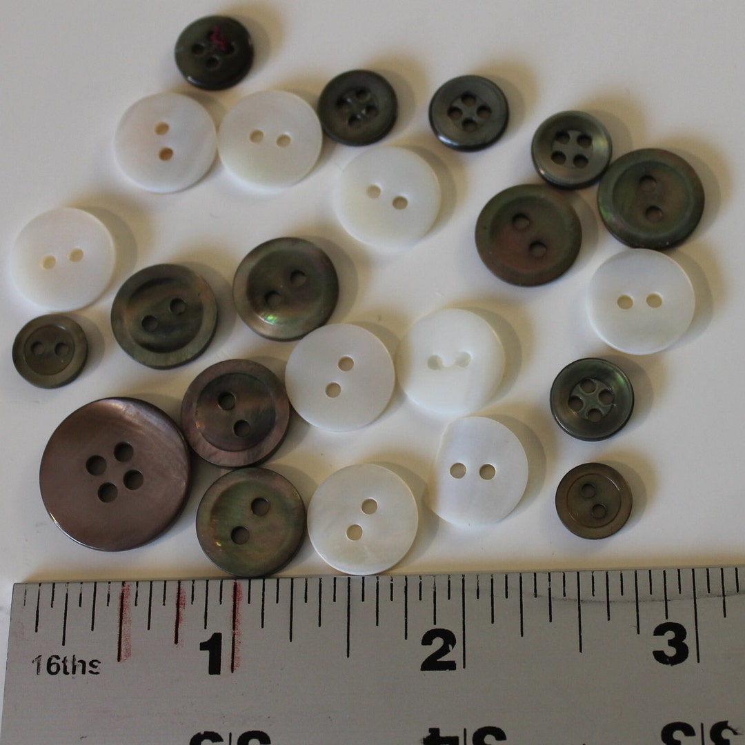 Sets of Reclaimed Natural Buttons Wood Shell - Etsy