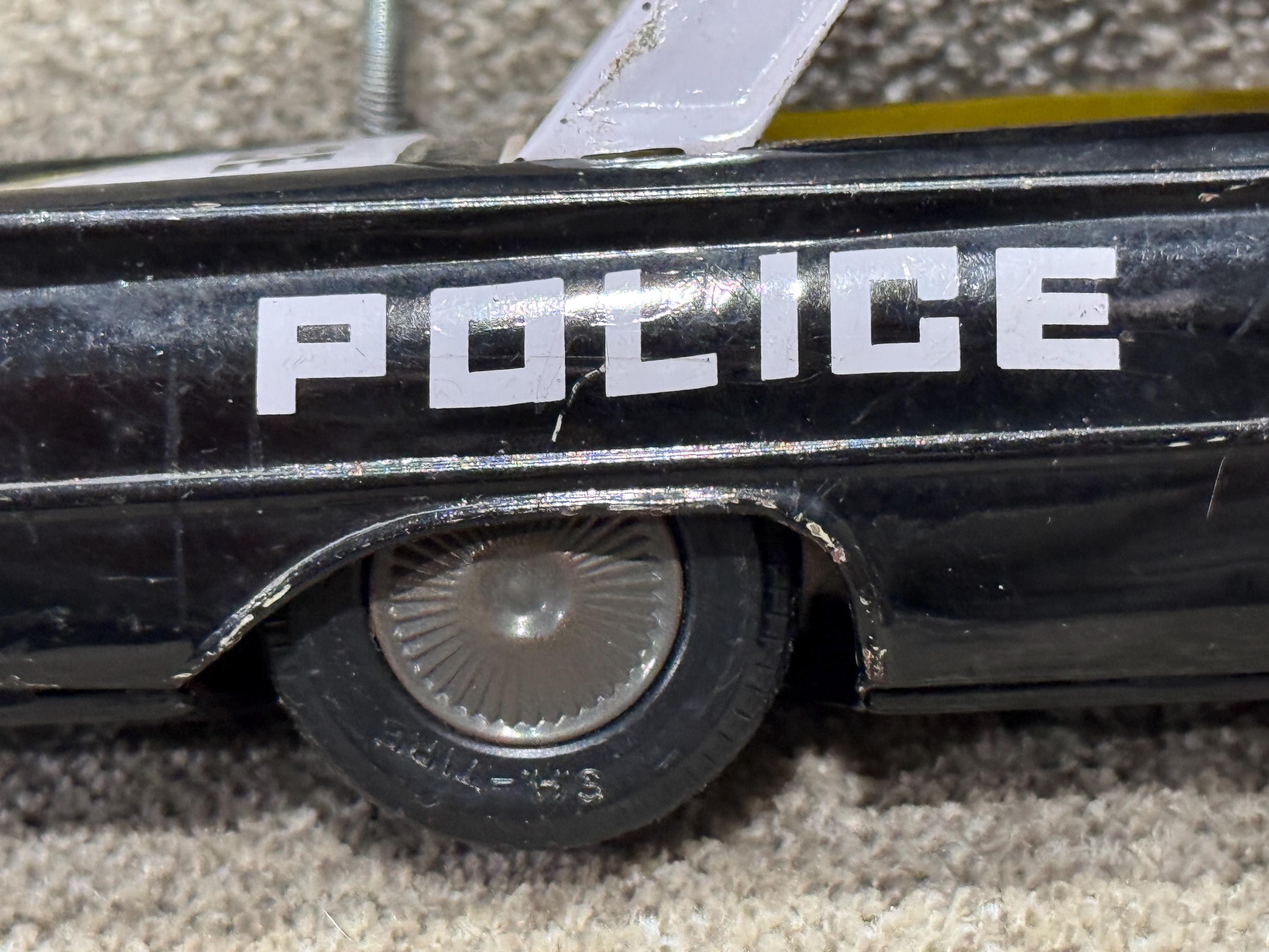 Police Patrol Car Vintage Tin Litho Friction Powered Made in Korea 9 ...