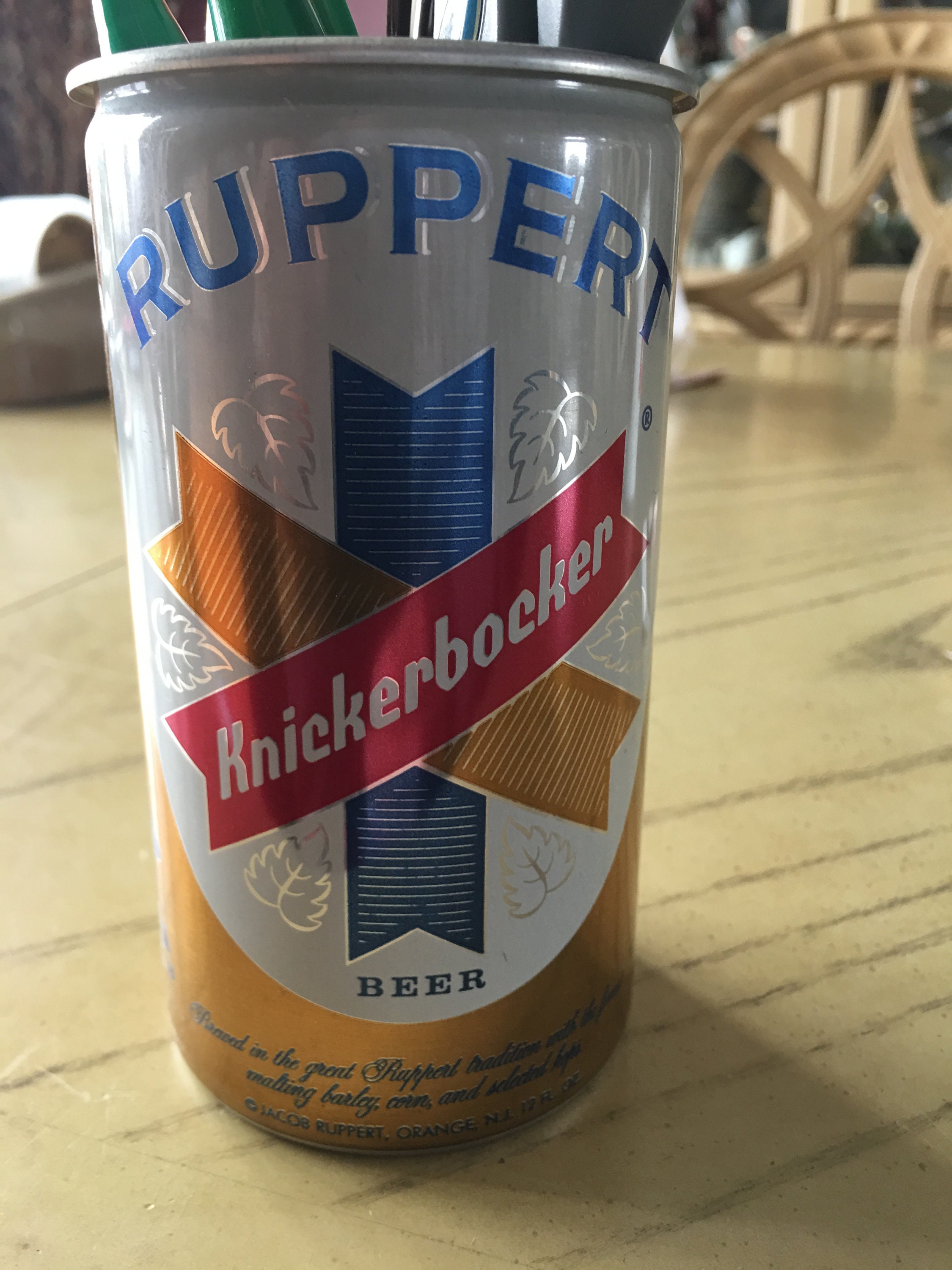 Vintage NOS RUPPERT Knickerbocker Beer Can Man Cave Pen Pencil Holder ...