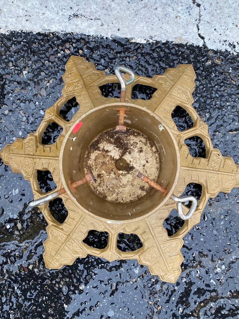 Vintage 1992 JOHN WRIGHT Cast Iron Snowflake Christmas Gold Tree Stand ...