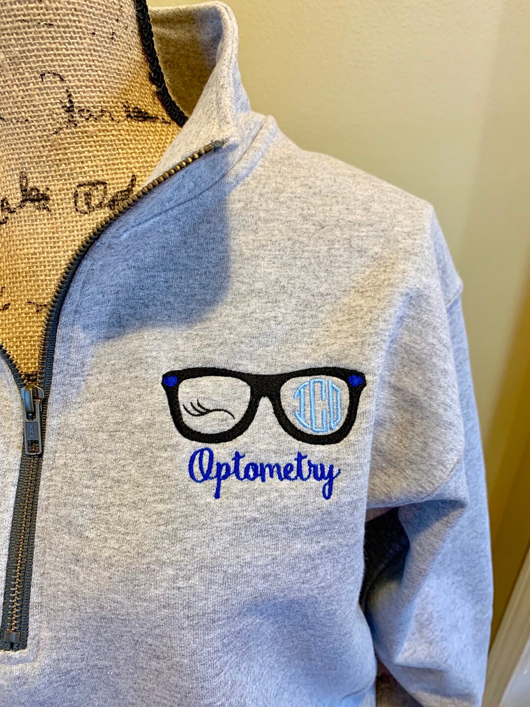 Gift for Optometrist, Ophthalmologist, Optometry Shirt, Pullover ...