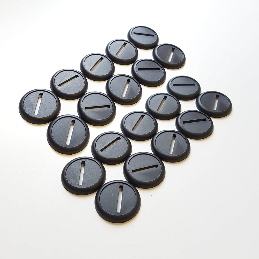 30mm Round Slotted Lipped Plastic Bases X 20 - Wargaming, Wargames ...