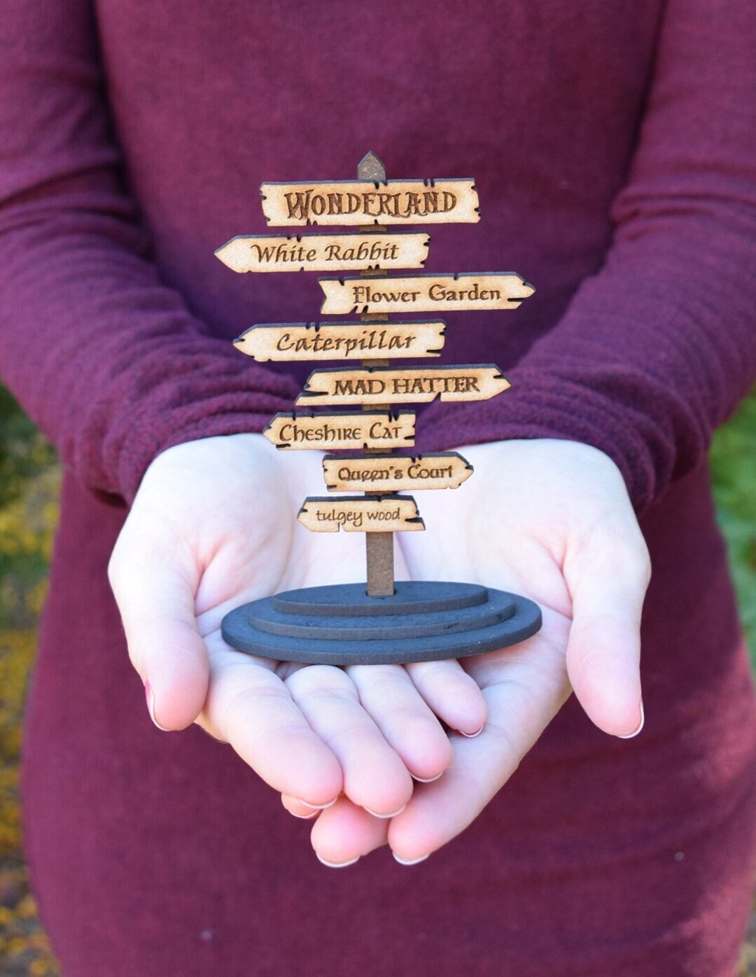 Alice in Wonderland Direction Sign Ornament / Kit - Etsy