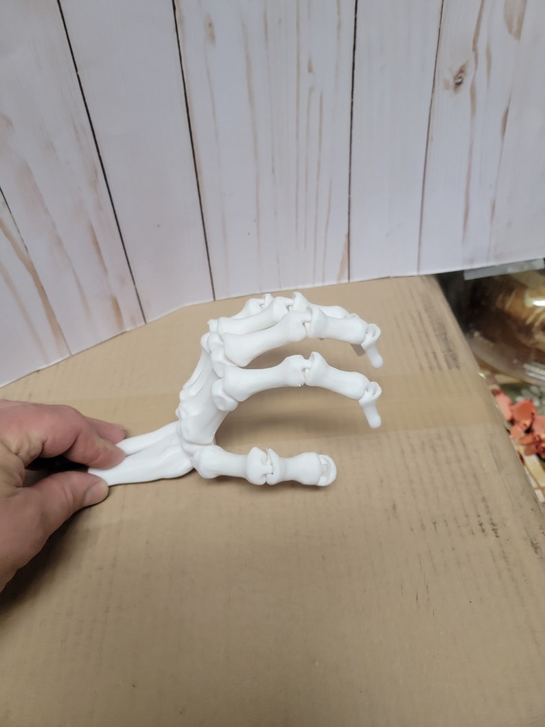 3D Printed Flexi Skeleton Hands: Halloween Decor - Etsy