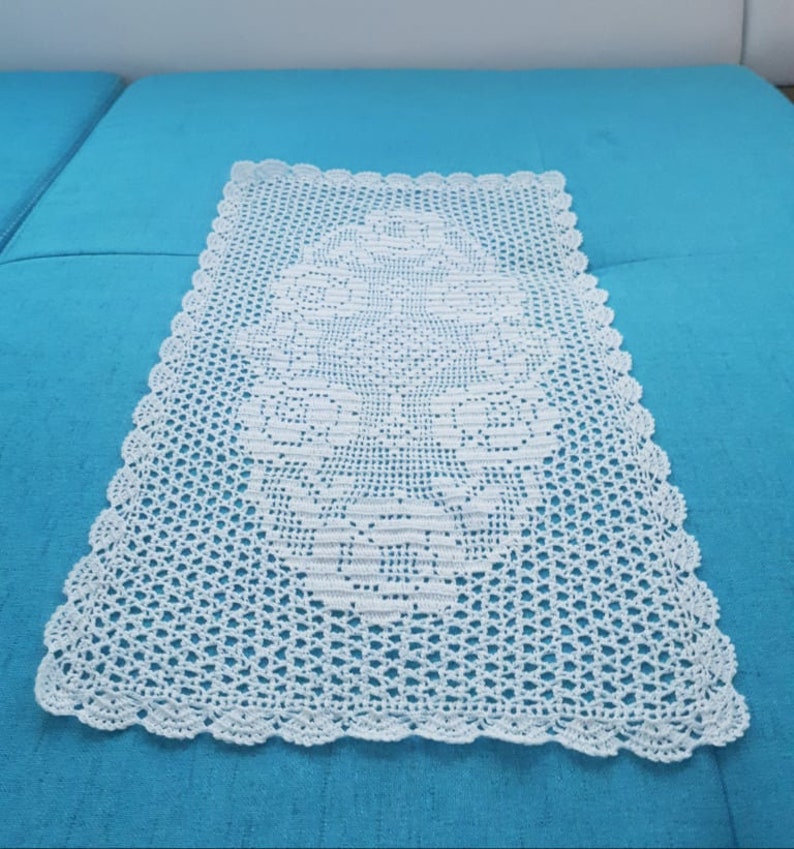 Vintage Crocheted Doily With Roses Rectangular Doily Table - Etsy