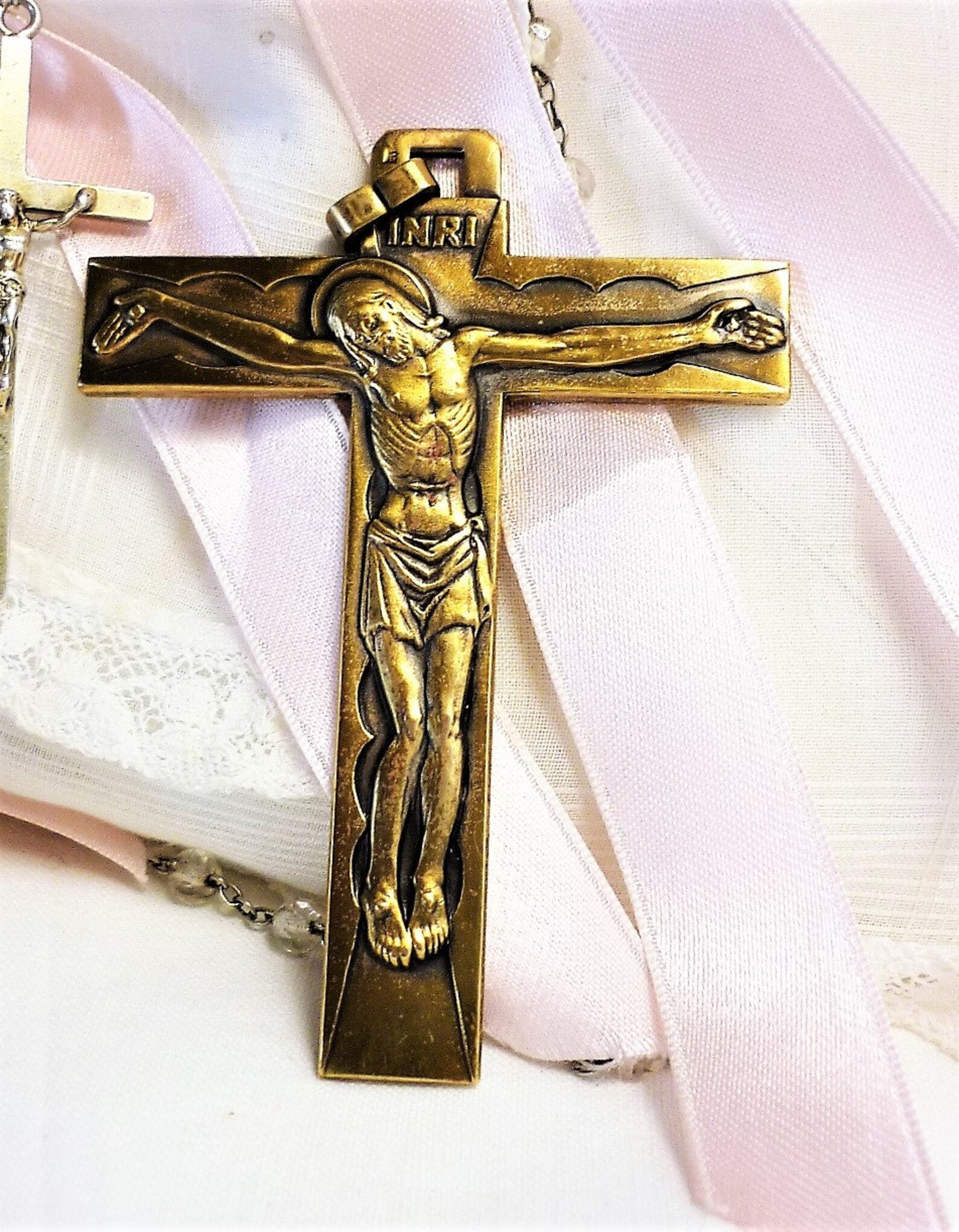 Grande CROIX MODERNISTE CRUCIFIX pectoral en laiton | Etsy