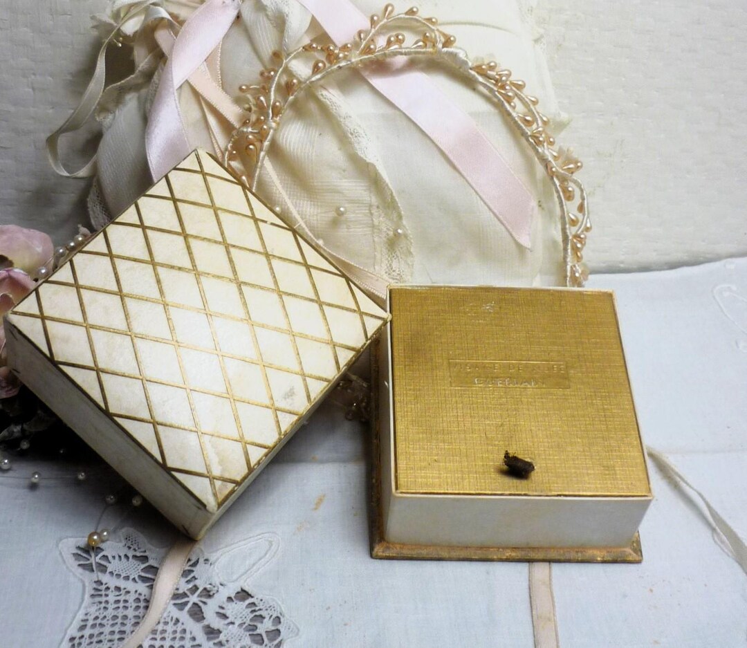 Vintage French POWDER BOX Square Face Powder Box 1950s Visage De Nuée ...