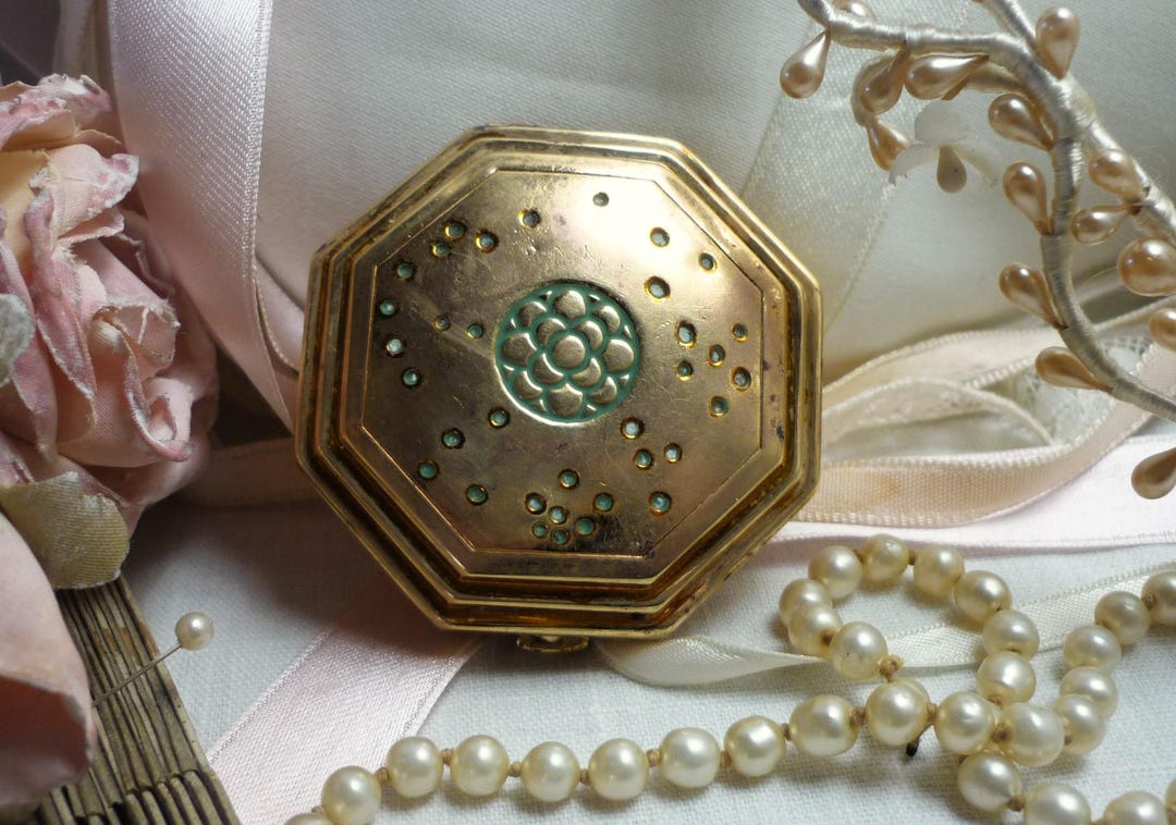 Richard Hudnut Rouge Compact Round 1930's Vintage Travel POWDER ...