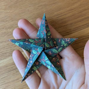 Christmas Origami Stars ~ Set of 12 Handmade Paper Stars ~ Christmas ...