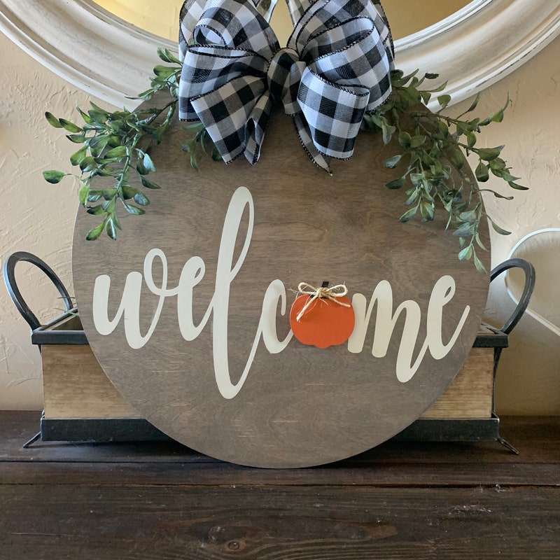 Round Wood Welcome Sign - Etsy
