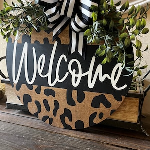 Round Painted Leopard Welcome Wooden Sign || Front Porch Wood Sign ...