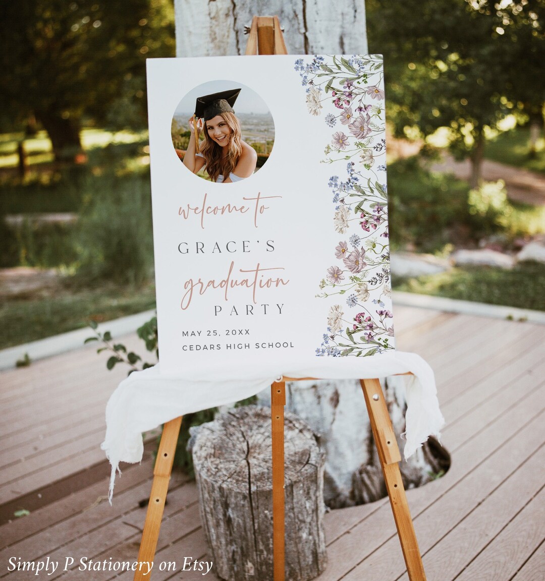 Graduation Party Welcome Sign With Photo, Wildflower Graduation Welcome ...