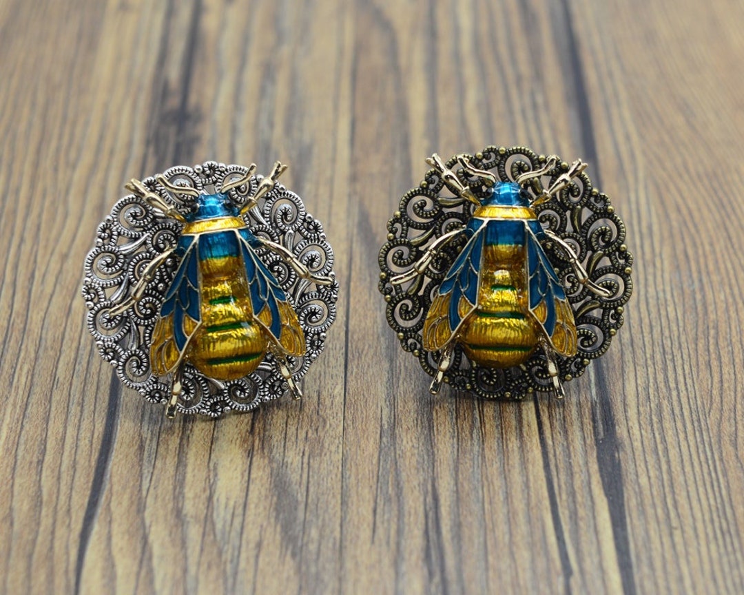 Unique Bee Knobs Dresser Knobs Cabinet Handles Cabinet Knobs Drawer ...