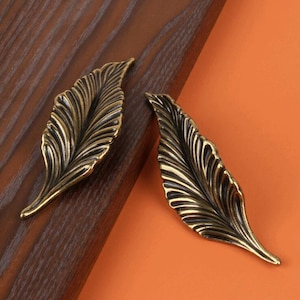1.25" Leafy Drawer Pulls Handles Leaf Cabinet Handles Pull Vintage ...