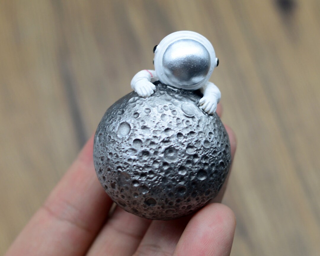 Astronaut Knob,moon Knob,dresser Knob,cabinet Handles,cabinet Knob ...