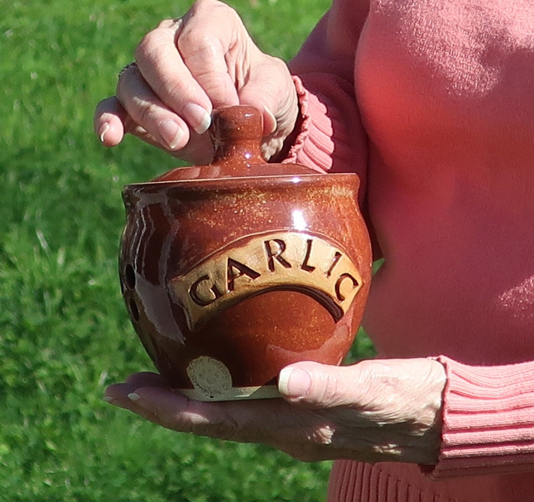 Garlic Keeper, Garlic Jar, Pottery Garlic Keeper, Stoneware Garlic ...