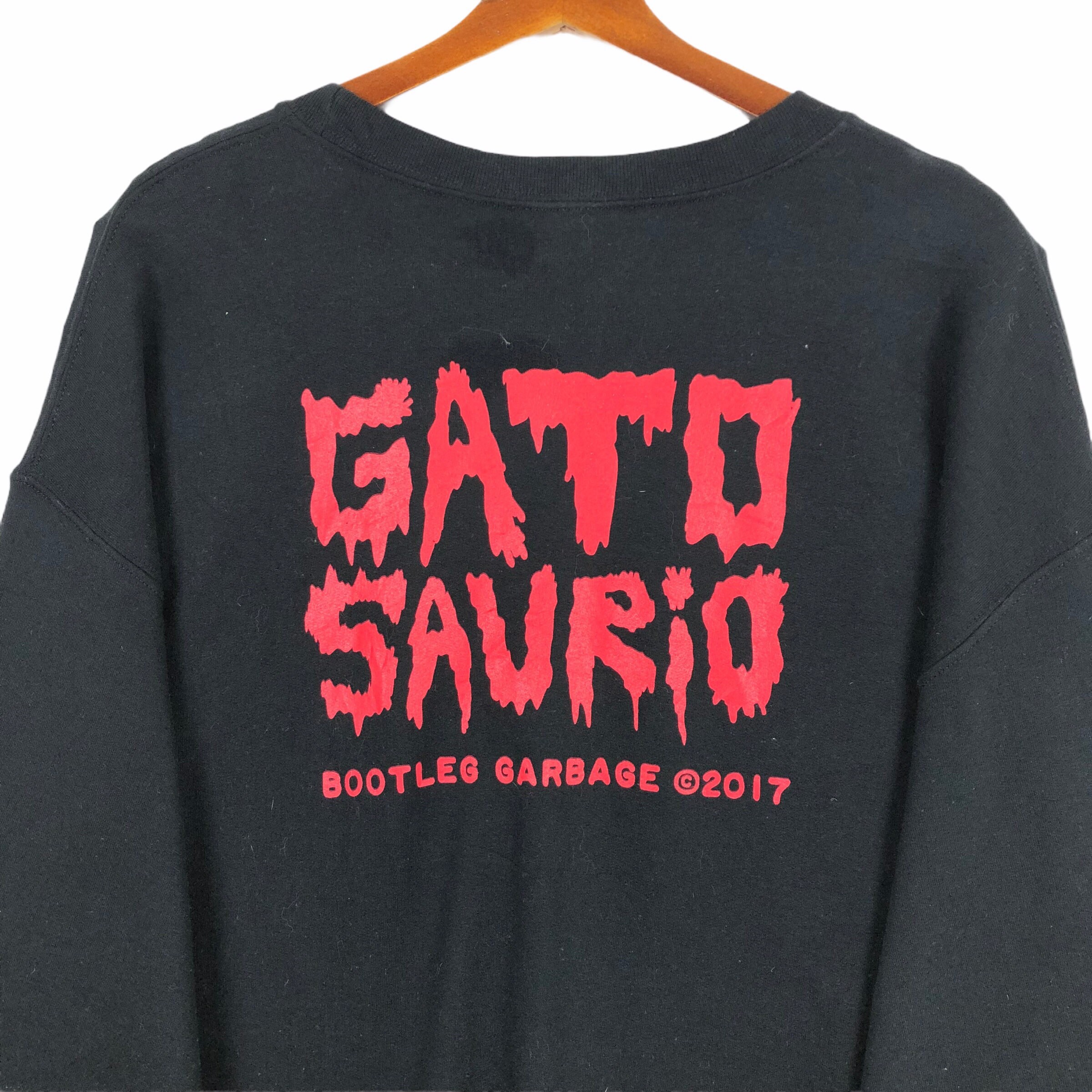 Hoodies & Sweatshirts Gato Saurio Bootleg Garbage 2017 Crewneck ...