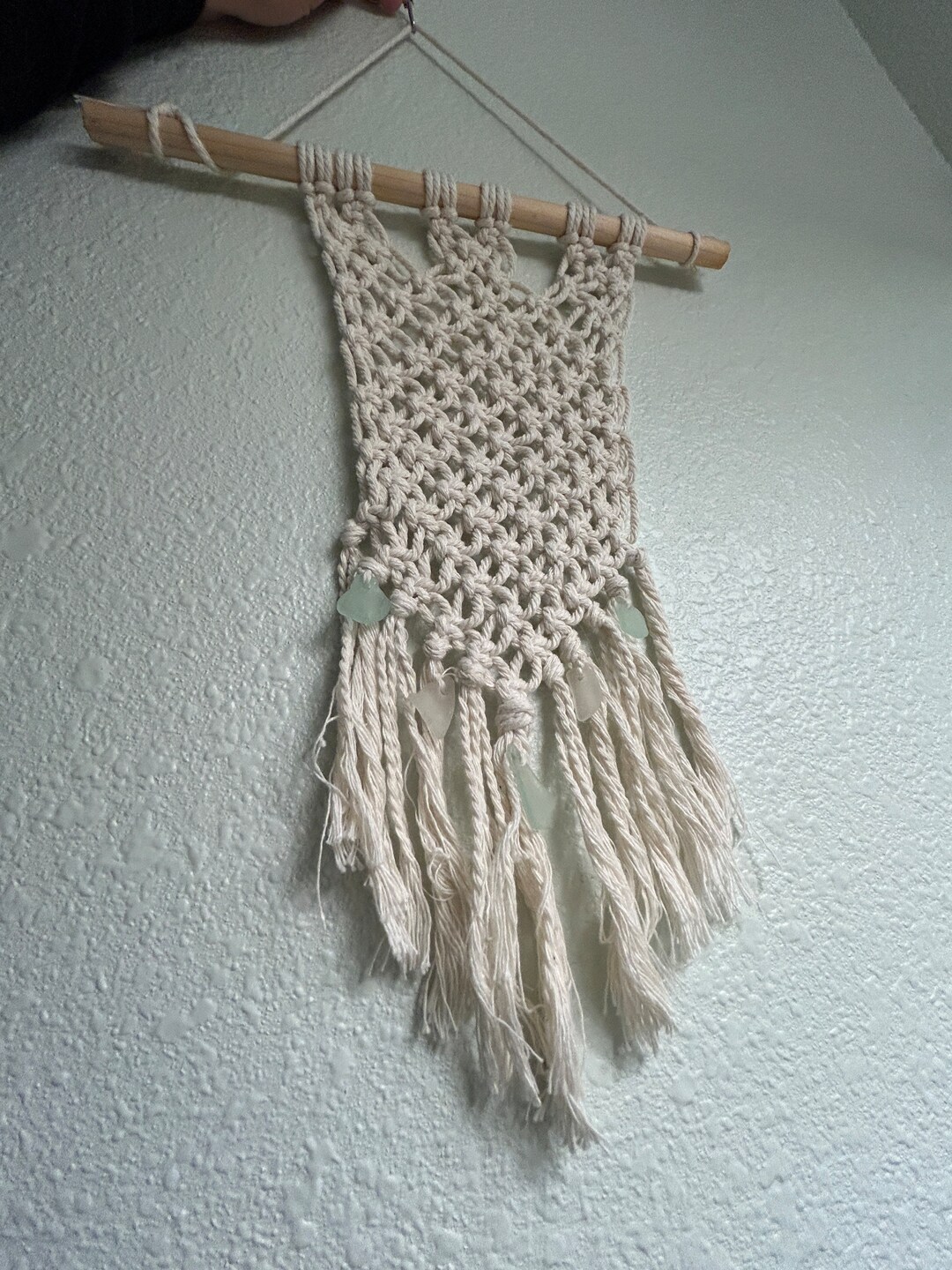 Small Sea Glass Macrame Wall Art, Beach Wall Macrame, Sea Glass Decor ...