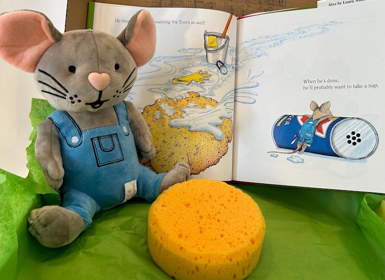 If You Give a Mouse A Cookie Picture Book Box With Manipulatives - Etsy