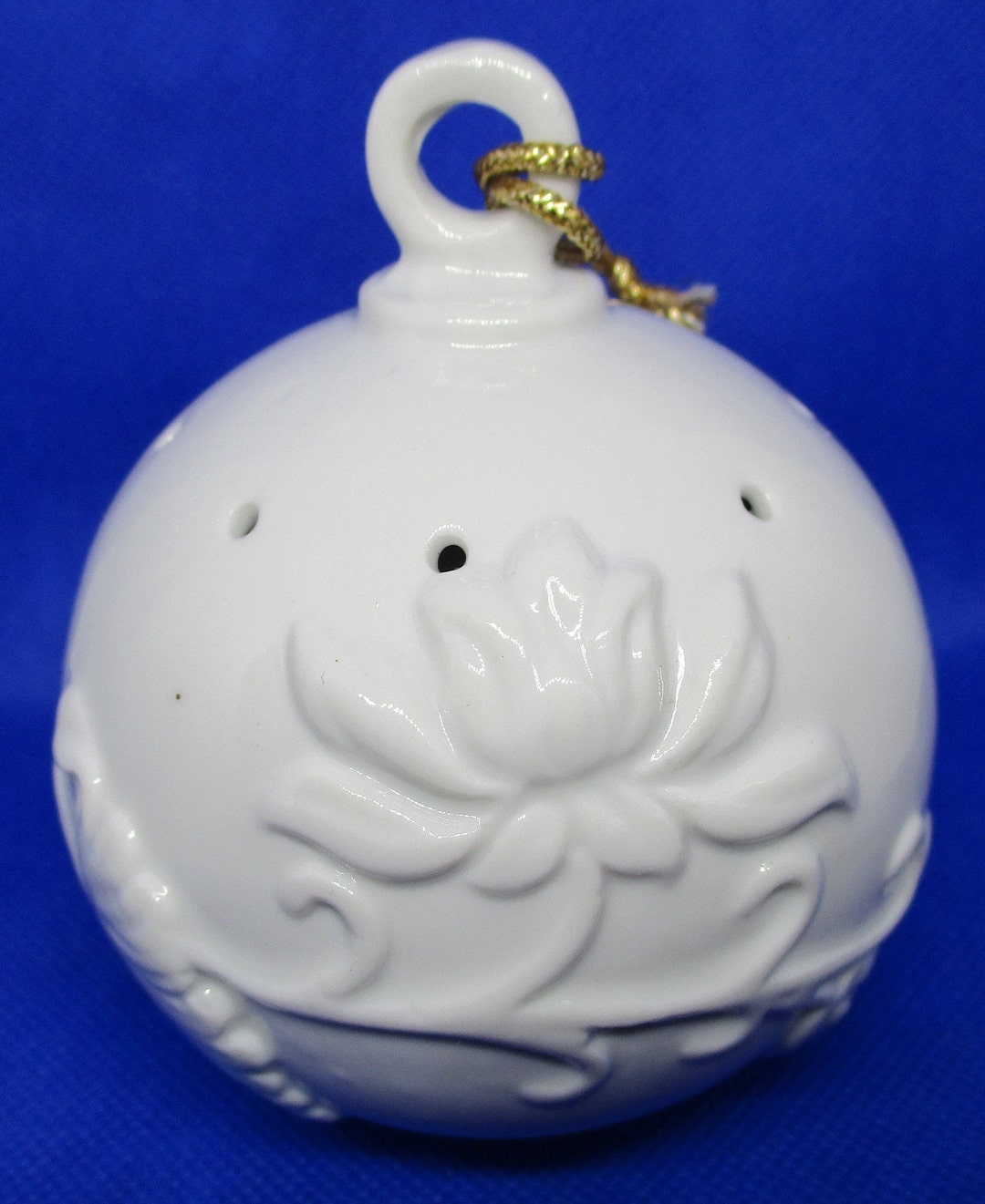 White Porcelain Potpourri Ball: Large 3D Floral Ornament - Etsy