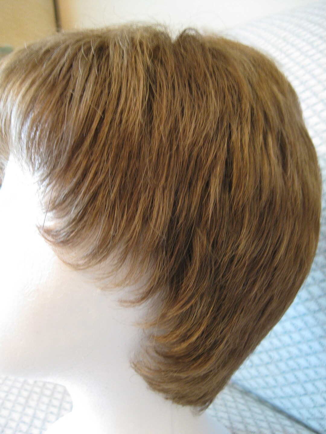 Women's Wig 100% Modacrylic. Size Small. No 1 Pixie Hairstyle Wig Short ...