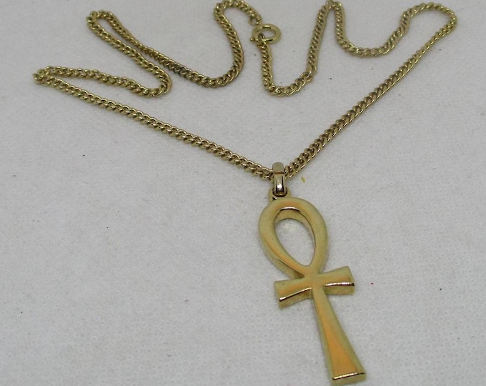Vintage Egyptian Revival Ankh Pendant Necklace Gold Tone Metal Ankh ...