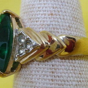 18K GE Marquise Simulated Emerald CZ Ring Size 8 18K GE Rhinestone ...