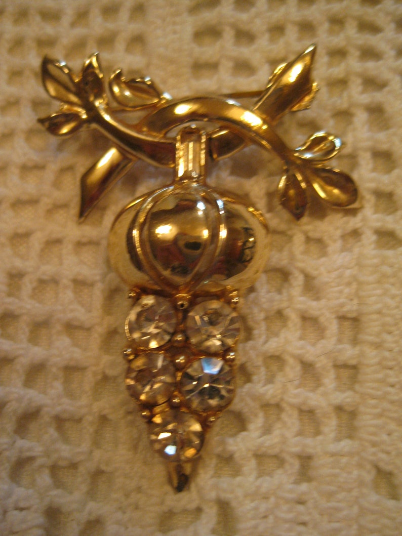 MOVING RHINESTONE ACORN Brooch Oak Tree Leaves Brooch Autumn | Etsy