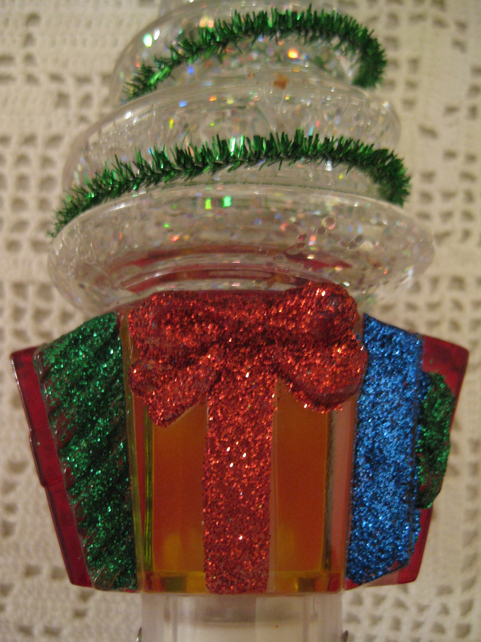 HUGE NIGH LIGHT Christmas Tree Lucite Liquid Inside Floating Sparkles ...