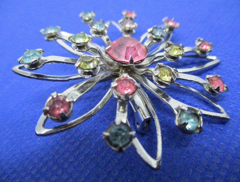 MULTI COLORED RHINESTONE Flower Brooch Silver Tone Metal - Etsy