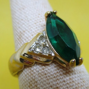 18K GE Marquise Simulated Emerald CZ Ring Size 8 18K GE Rhinestone ...