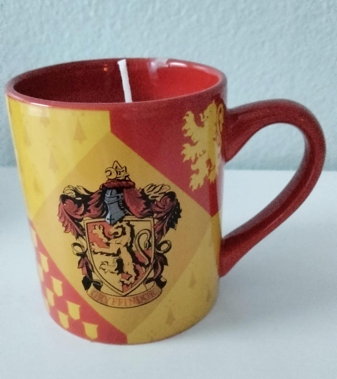 Universal Studios Harry Potter HUFFLEPUFF Mug Candle - Etsy