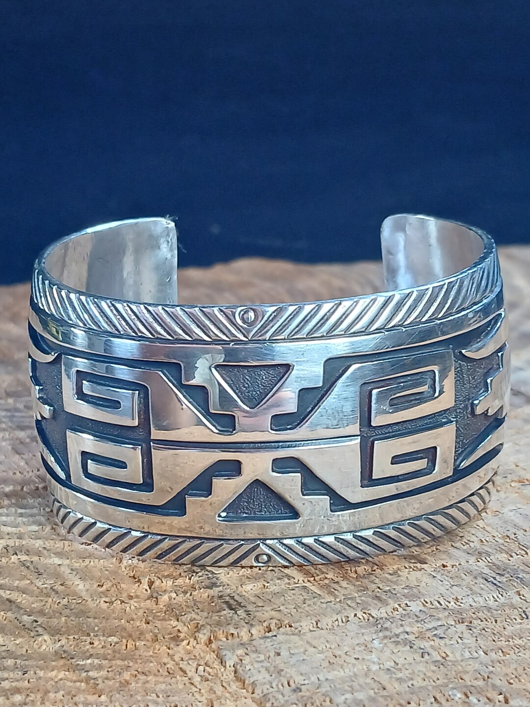 Rug Pattern Navajo Sterling Silver Overlay Cuff Native American Artist ...
