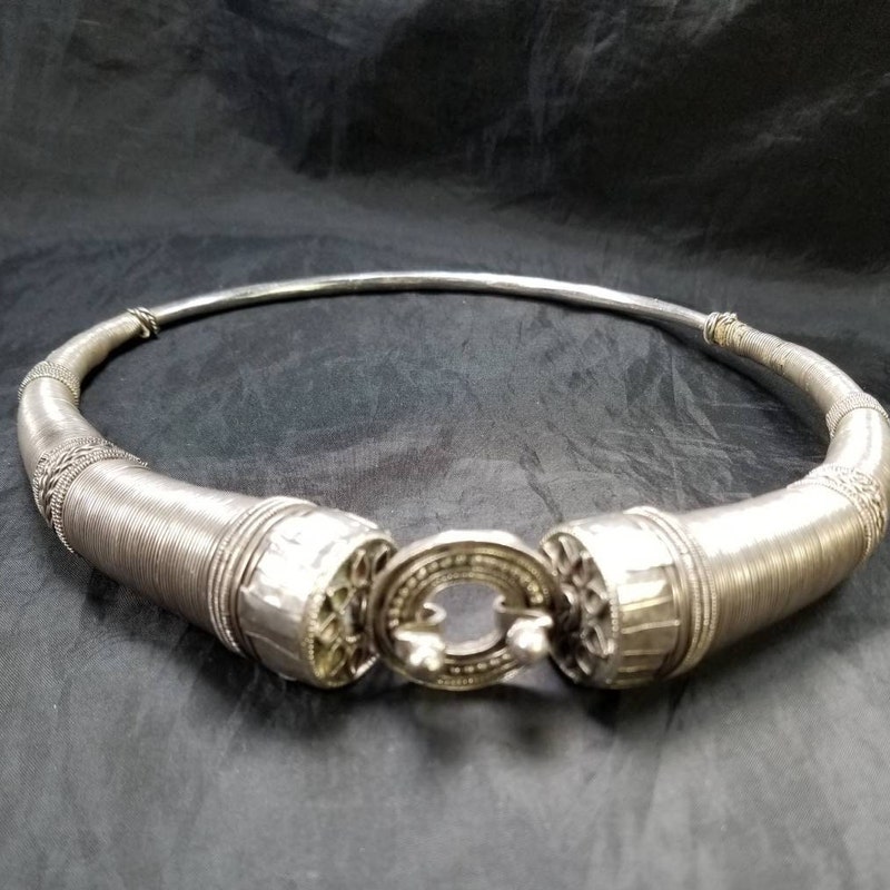 Torque Necklace - Etsy