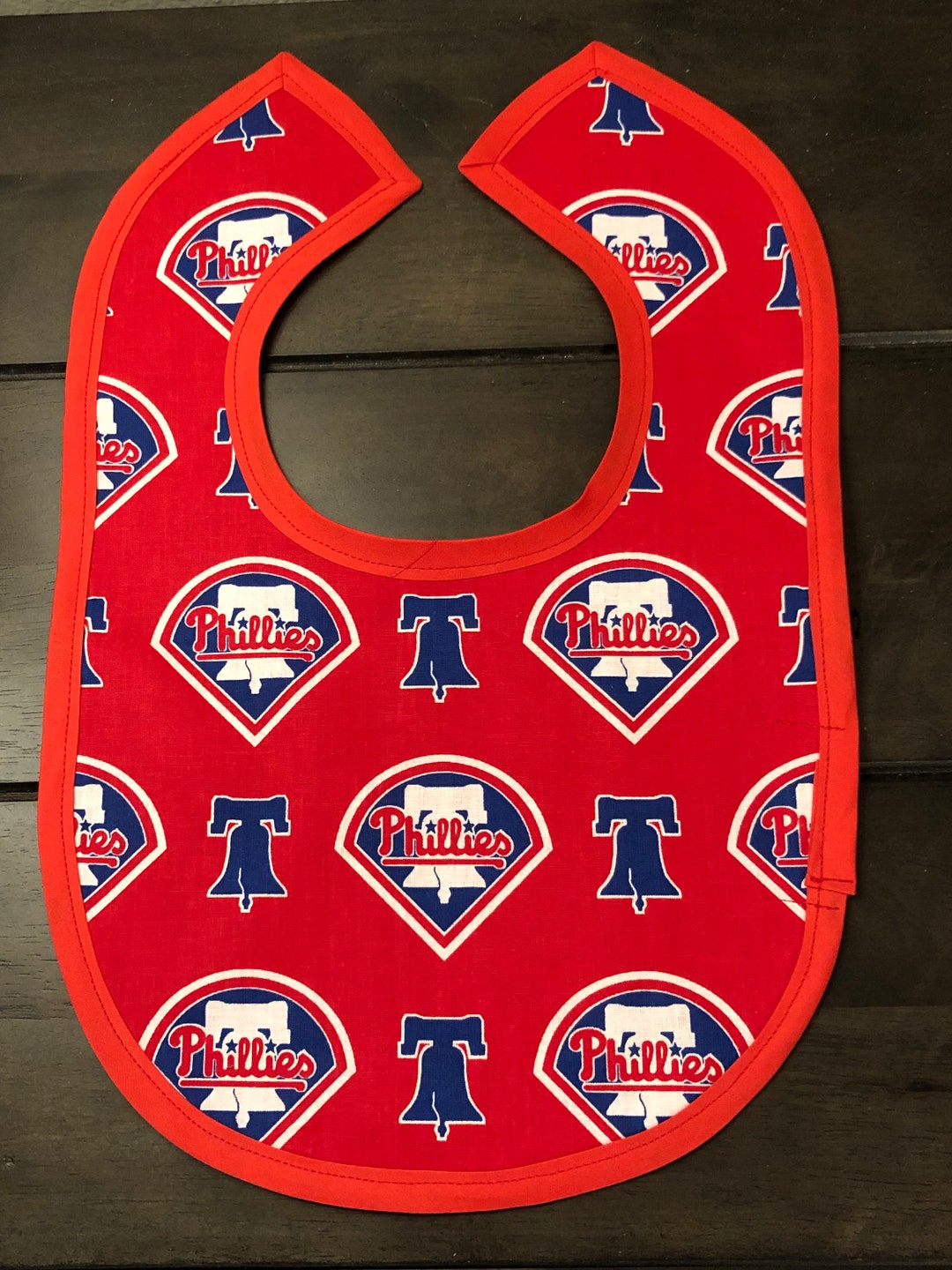 Philadelphia Phillies Baby Bib - Etsy