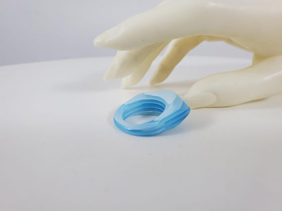 Vintage Laminated Acetate Ring - Blue and White Strip… - Gem