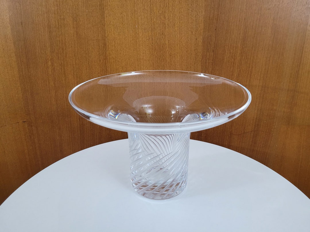 Gerald Gulotta 'atlantis' Etched Crystal Vase - Signed, Dated 1979 - Etsy