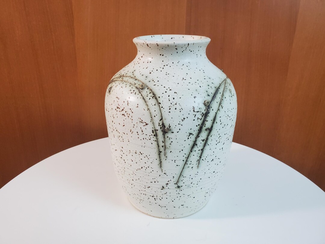 Vintage Light Beige Vase - Incised and Applied Detail - Signed Dalmar ...